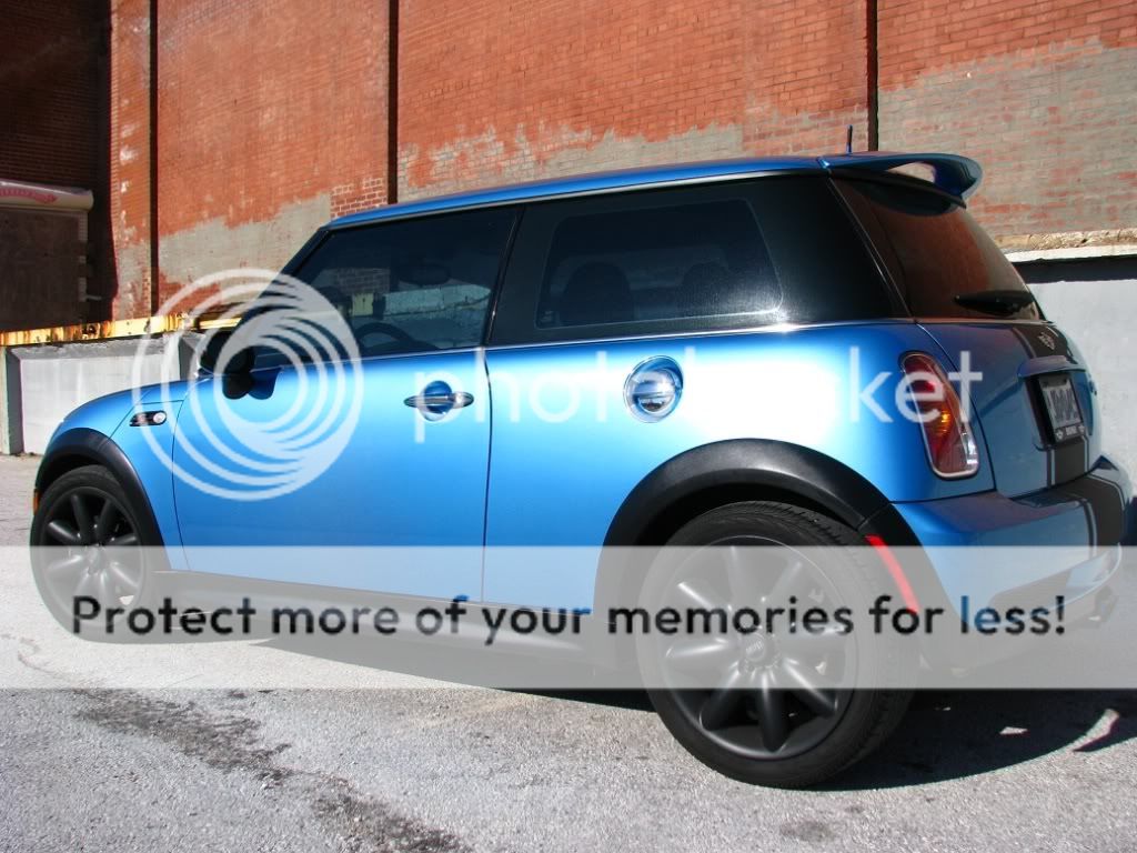 ANOTHER new R53 electric blue JCW Member!! | MiniTorque.com